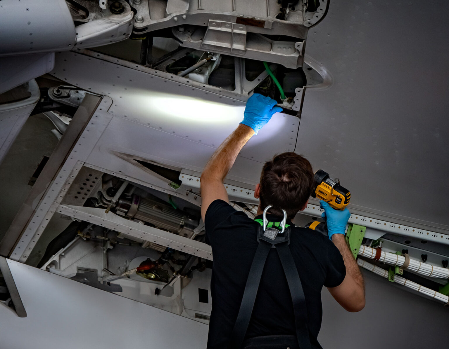 LOT Aircraft Maintenance Services - Polska Grupa Lotnicza - Integrator ...